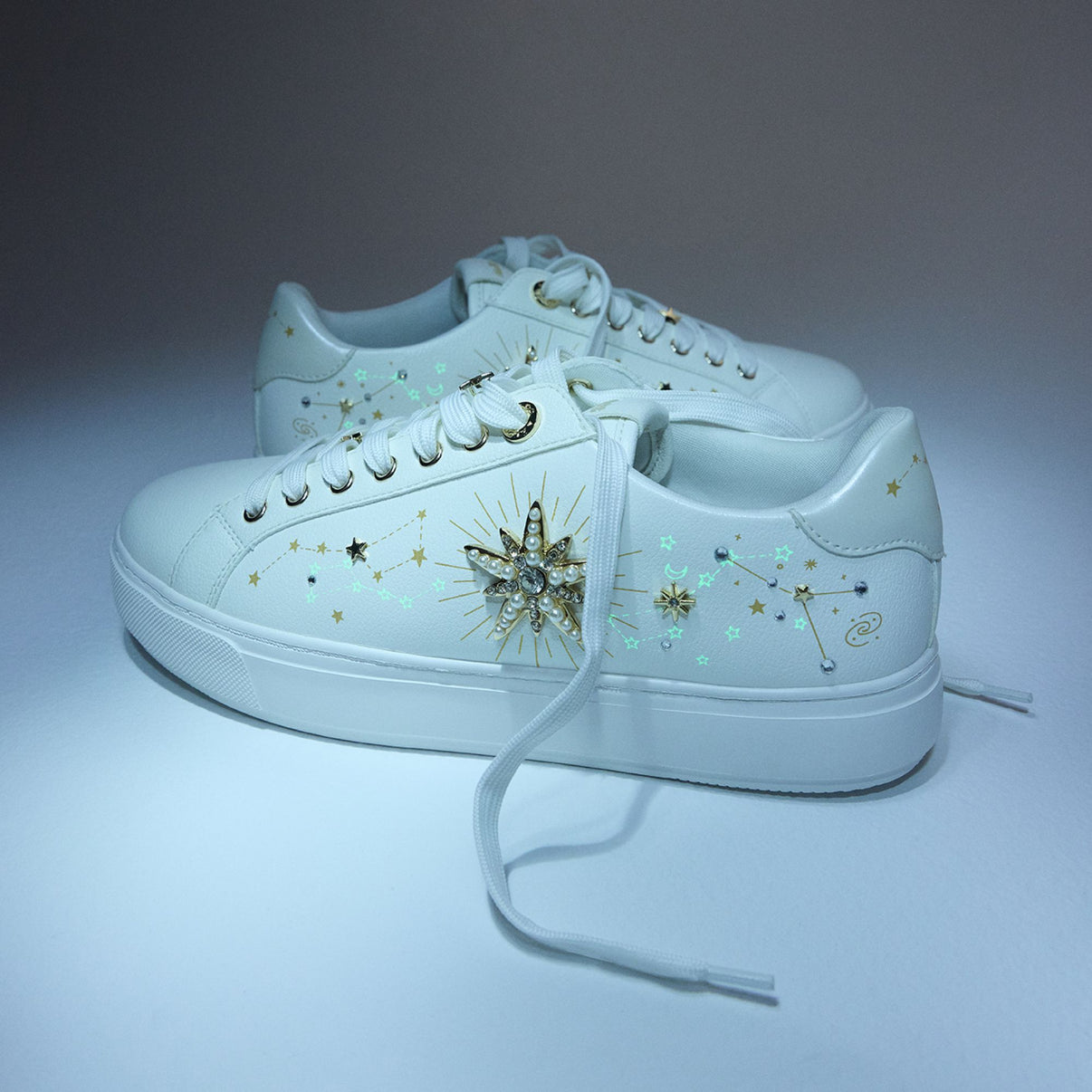 Starbright – Women White Sneaker - ALDO